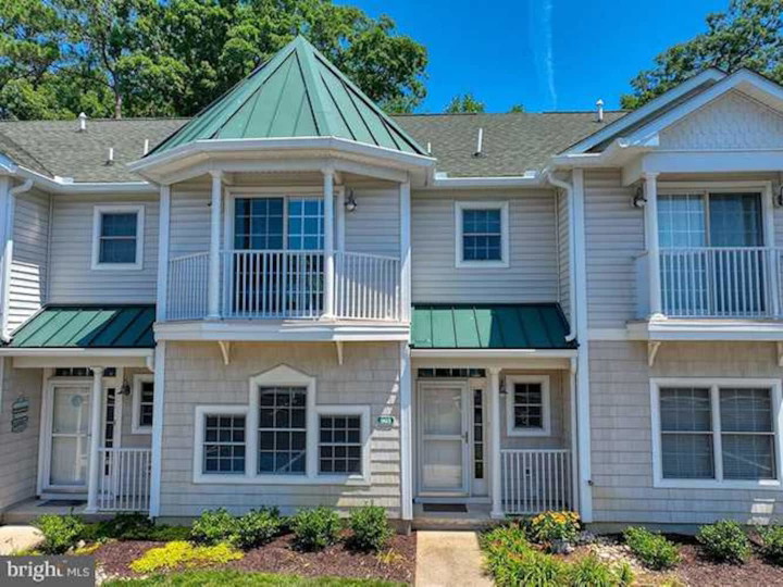 Spacious Rehoboth Beach Townhouse W/pool - Rehoboth Beach, DE