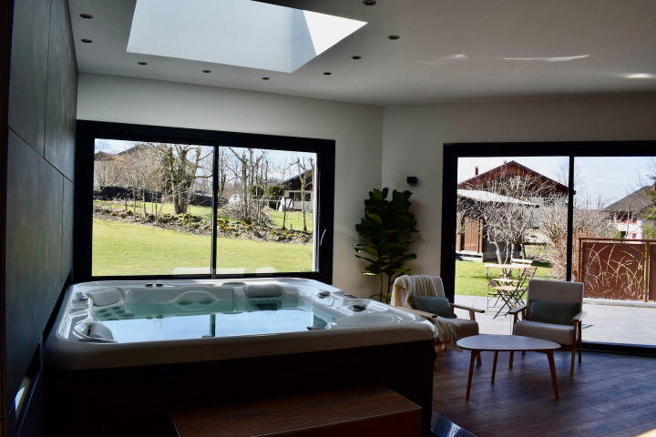 Refuge Du Lion Spa Privatif -Jacuzzi Sauna Hammam - Les Fourgs