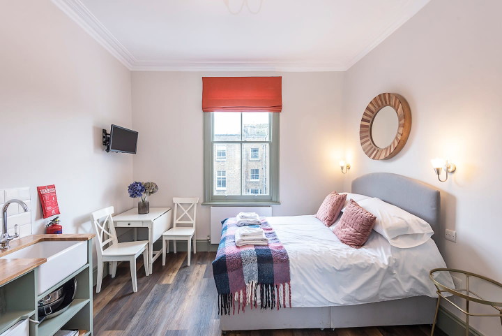 Stunning Kensington Studio - London