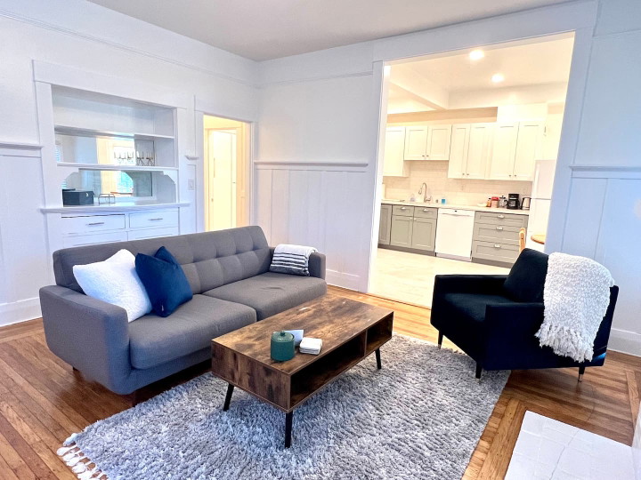 *Large Newly Remodeled Apt*great For Work Or Play! - Oakland, CA