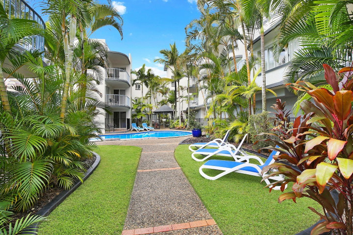 Tropical Setting At Beachside - 1 Bedroom - Mooloolaba