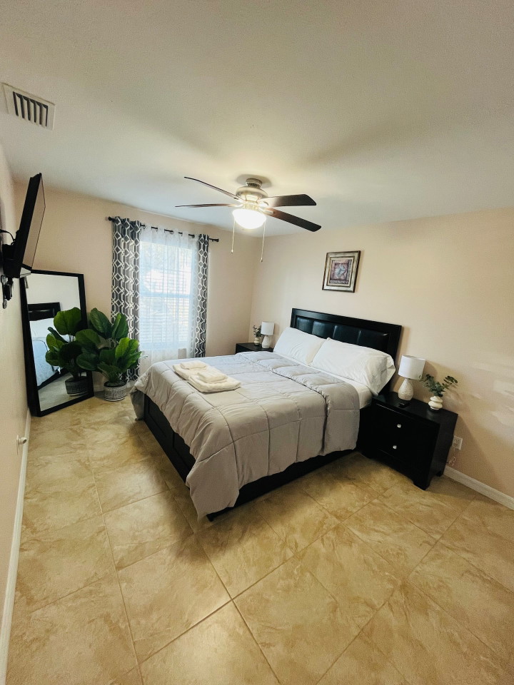 Your Perfect Retreat In Zephyrhills - Zephyrhills, FL