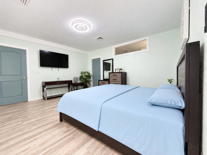 Peaceful Haven | Relax & Unwind At 1br Guesthouse - Wichita, KS