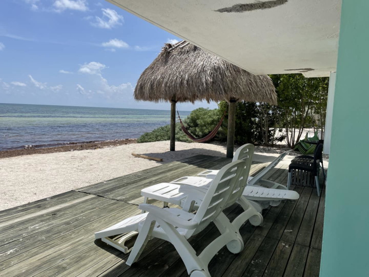 Charming Beach House Directly On The Beach - Islamorada, FL