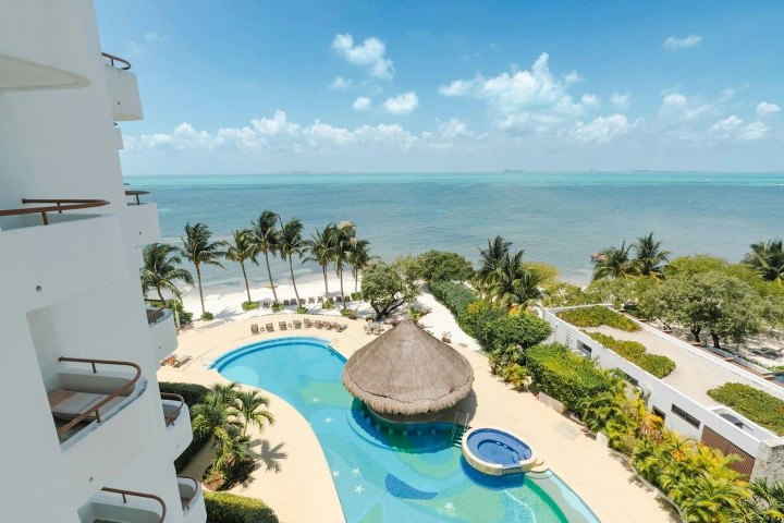 Isla Condo 403 Oceanfront Puerta Al Mar - Isla Mujeres