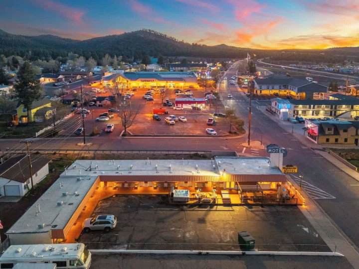 Highlander Motel | Room 4 In Williams - Williams, AZ