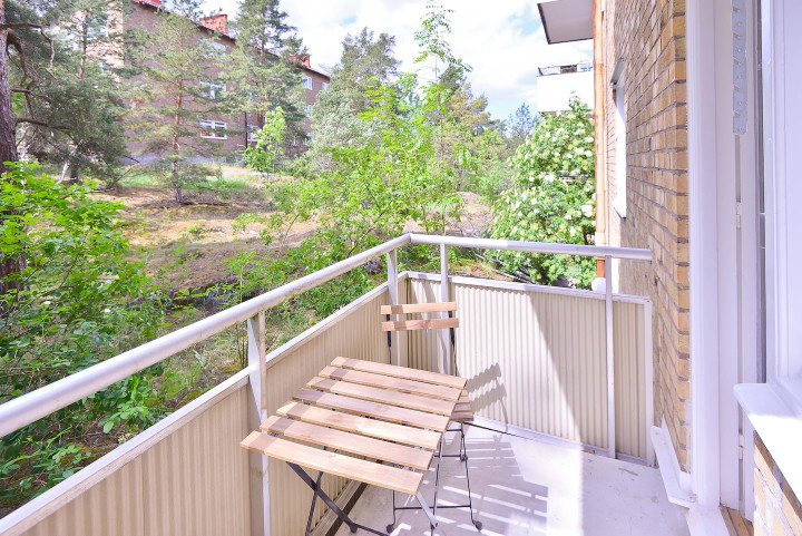 Two Room Apartment. Close To Inner City. Balcony! - Stockholm