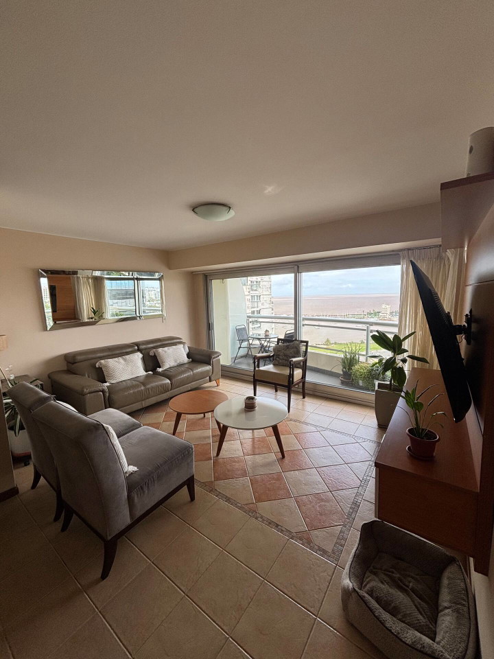 Apartamento En Buceo - Montevidéu