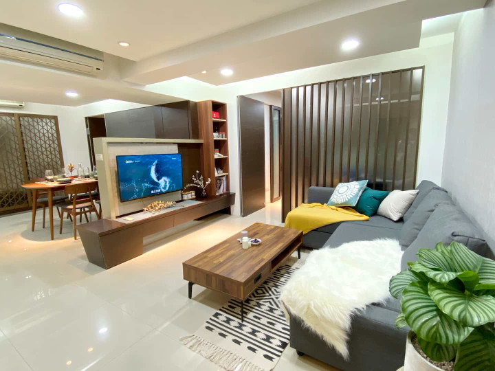 Ximen Private Apartment - Ming. 5 Minutes To Ximen Station, 3br-2ba-2balc 8 People - Taipei