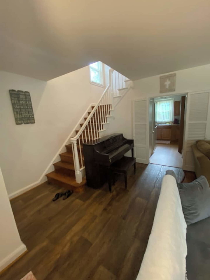 Modern Spacious| Near Downtown 4 Bedroom 2.5 Baths - Owings Mills, MD