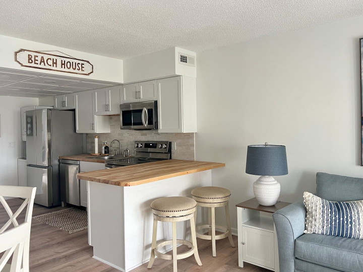Cozy Beach Side Condo - Ocean City, MD