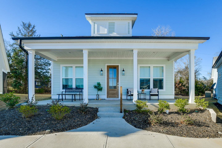 Lake Greenwood Access: Modern Escape W/ Patio! - Lake Greenwood, SC