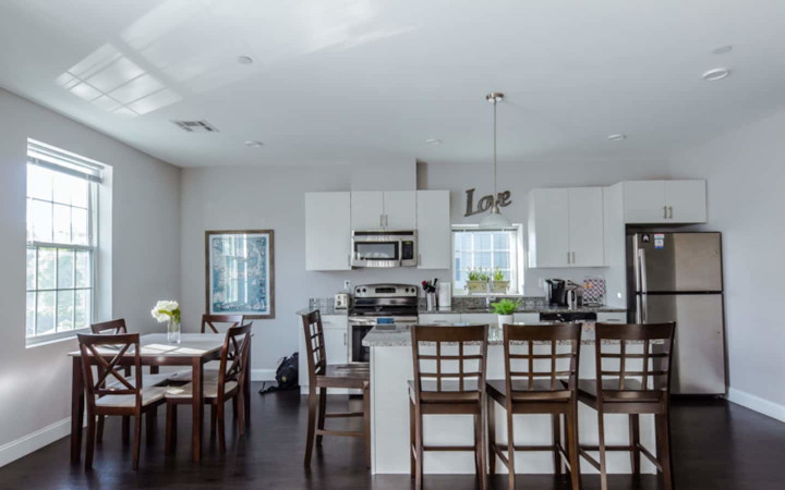 2bed/2bath Apt At Waltham Landing. Corner Unit - Waltham, MA