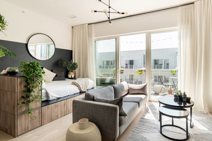 Downtown Rino New Modern Condo - Thornton, CO