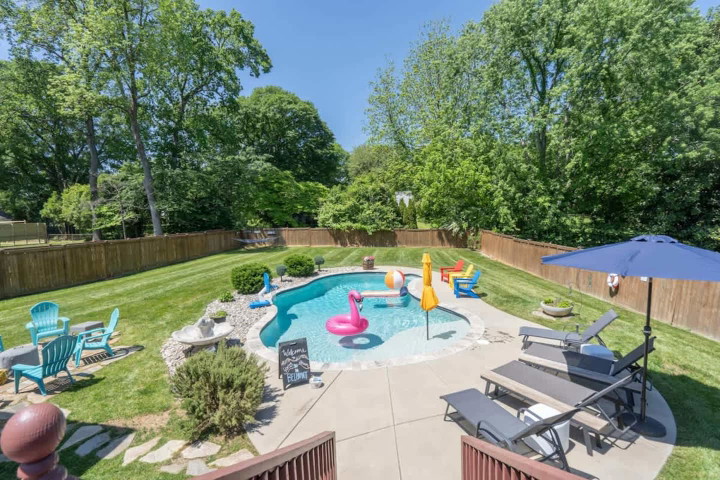 Living The Dream In Belmont N.c. / Private Pool! - Belmont, NC