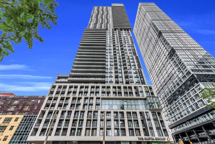 Toronto Skyline Suite 1+1 - Toronto
