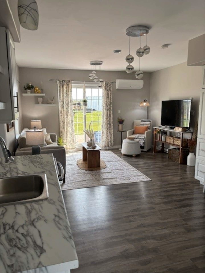 Escape Suite - Glace Bay