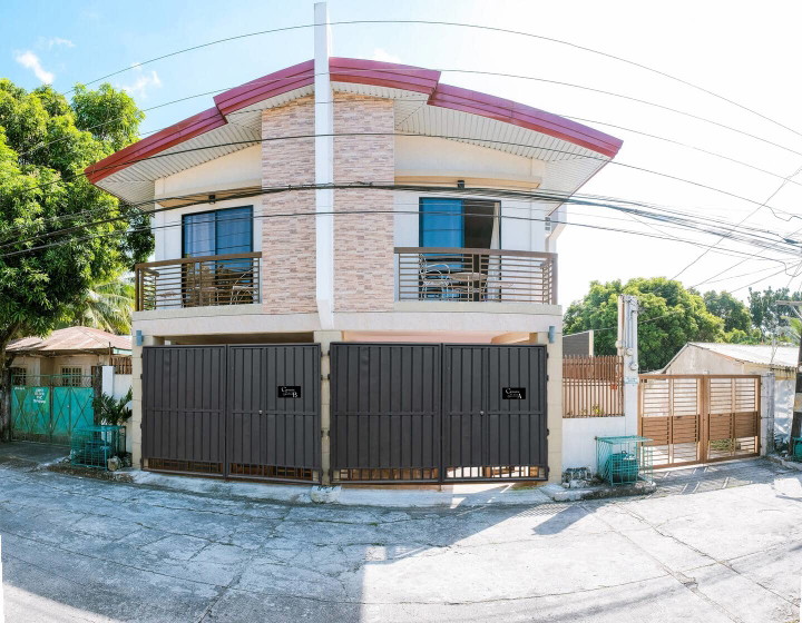 Carmen's Place B: 4-rm Duplex, Gated, Safe, Homey - Bacolod