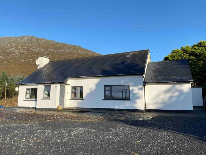 Cottage In Dugort, Achill - Home With A View - Achill Island