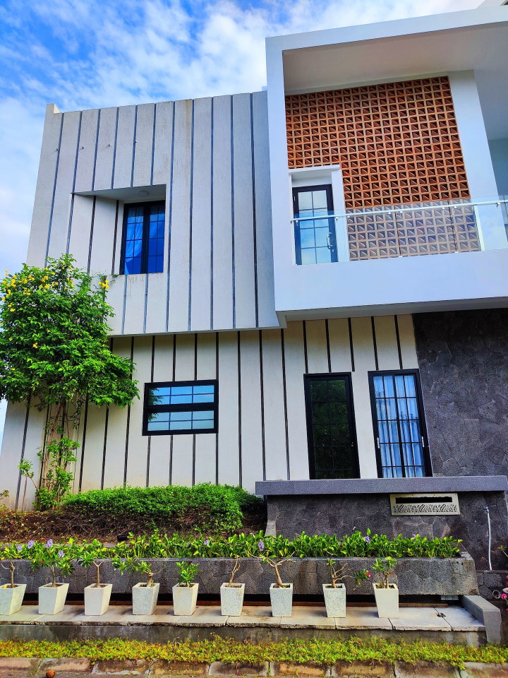 Beautiful House In City Centre - Indonesia