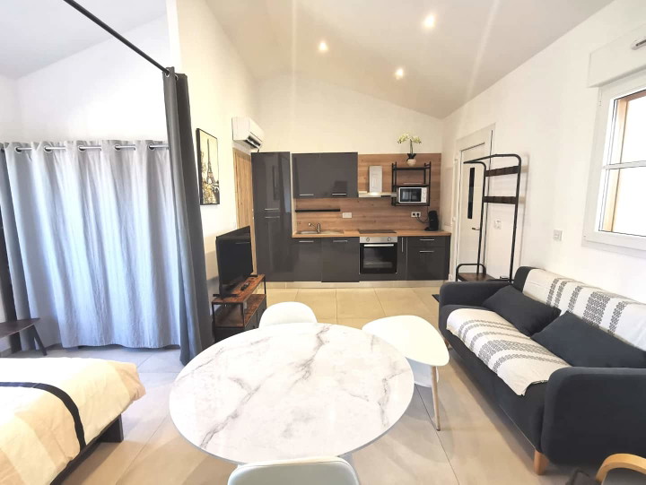 La Bella Casa - Wifi - Parking - Clim - Proche Mer - Fréjus