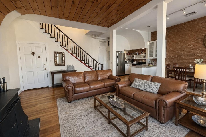 Charming 2 Bed, 1.5 Bath In Sodo W/ Tub + Laundry - Hartford, CT