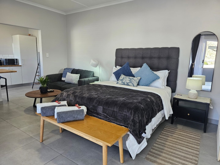 Rosa's Self-catering Unit 2 (2 Sleeper) - Springbok