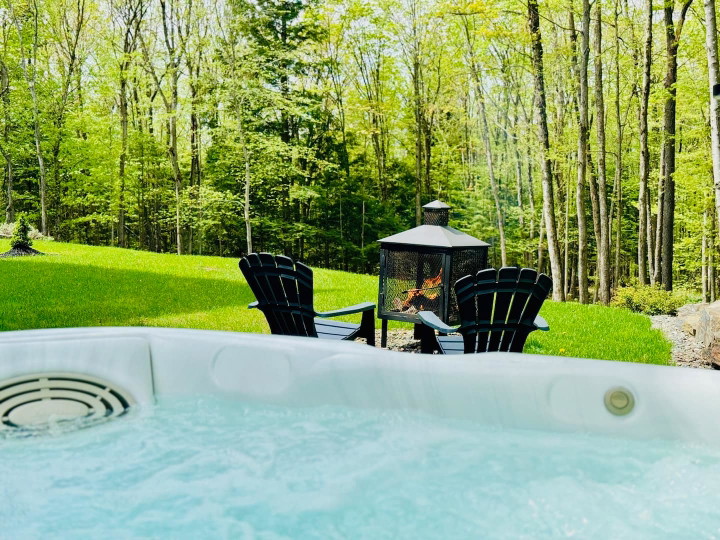 Woodpecker, Spa,foyer,vélo,ski! - Sherbrooke