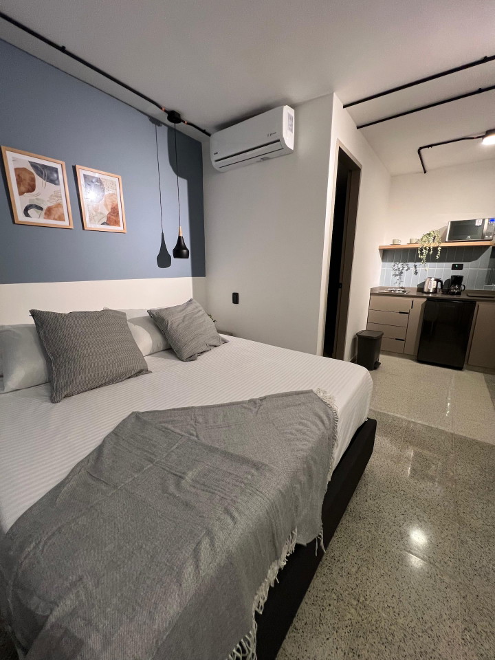 Laureles Apt3 A/c, In The World's Coolest Neighborhood - Medellín