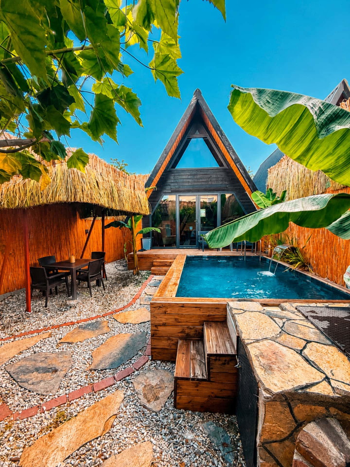 3-detached Pool + Hot Tub In Room - Kartepe