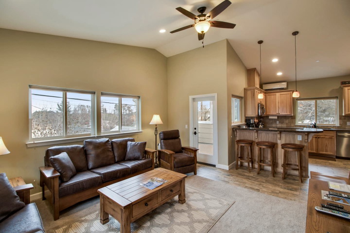 Downtown Condo + Outdoor Dining Paso Robles Ca - Paso Robles, CA