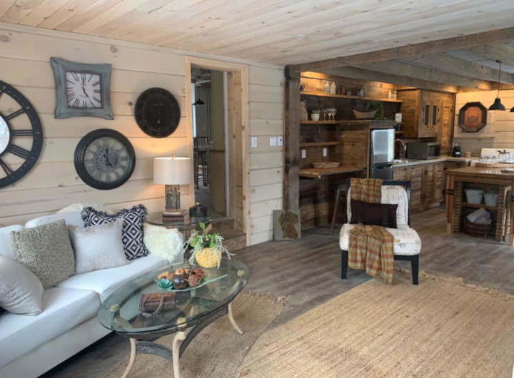 Small Town Hideaway - Arnprior