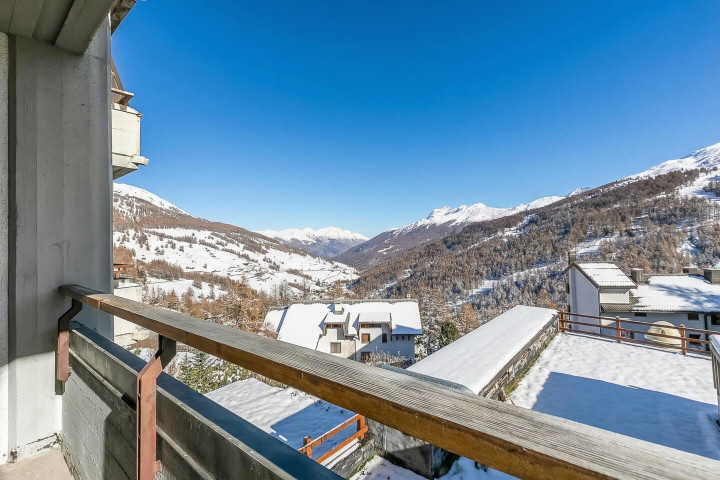 Wolf & Deer Apartment Ski-in Ski-out 250m - Sestriere