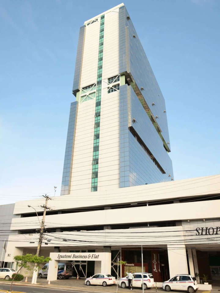 Flat Para Temporada Em Salvador - Salvador