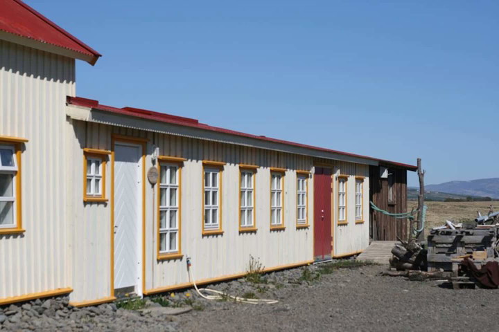 Secluded Renovated Stables In The Countryside - Islande