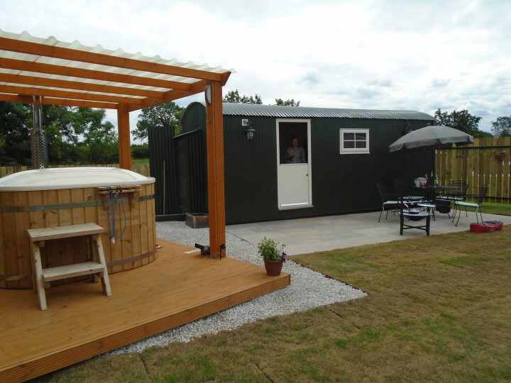 North Yorkshire Shepherds Hut Pet Welcome - Harrogate
