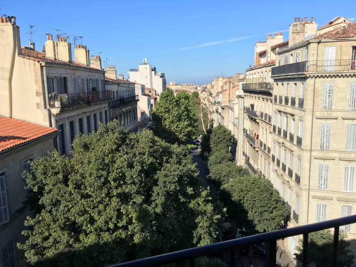 Balcon, Soleil Et Clim à 2 Pas De La Gare - Marseille