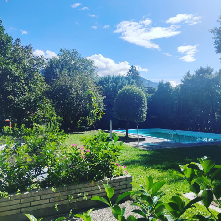 Lovely Apartment With Pool And Garden - Dorf Tirol