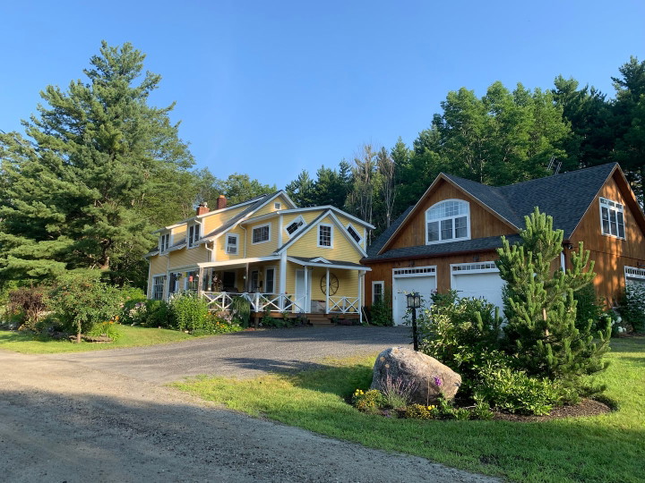 Modern, Rustic Stowe Studio Apartment With A View - Stowe, VT