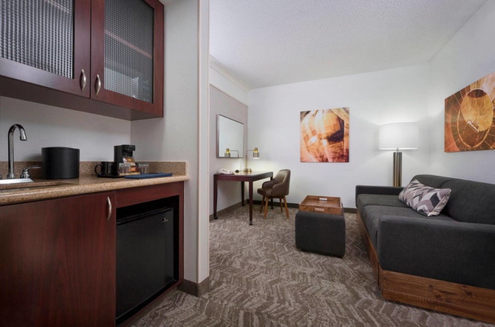Stylish 2 Separate Hotelsuites W/parking&breakfast - Napa, CA