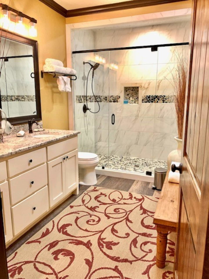 2miles 2main - Country Living Within City Reach - Fredericksburg, TX