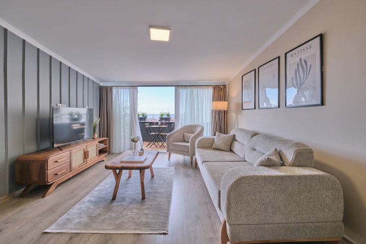 Refined 2br With Terrace And Bosphorus View - Maltepe