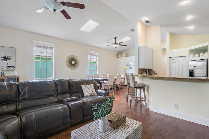 Jupiter's Beacon Villa; Close To The Beach - Jupiter, FL