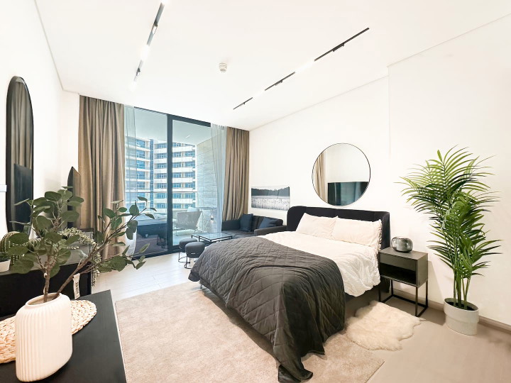 Modern Studio | Private Jacuzzi - Dubai