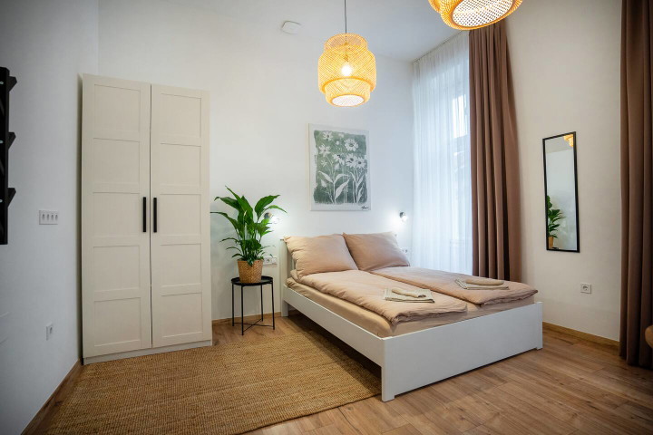 Serenita-quasi Rooms - Eger