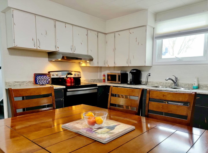 Clean, Big, Equipped 2bed Apt. - Mimilou's #2 - Kapuskasing