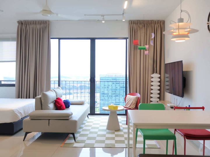 Joy Studio @ Trefoil Setia Alam<scm/sccc>netflix - Klang