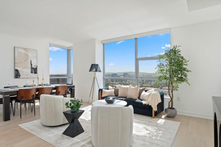 Modern Lavish Loft, Heart Of Oc - Costa Mesa, CA