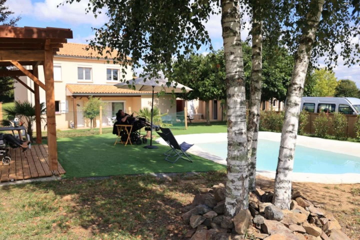 Casit'adaptours, Gîte Adapté Pmr : Piscine Lagon. - Haute-Vienne