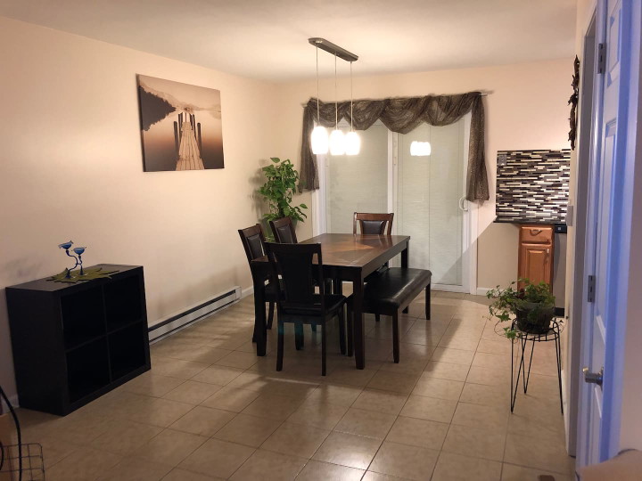 Pine Lake Townhouse - Bristol, CT